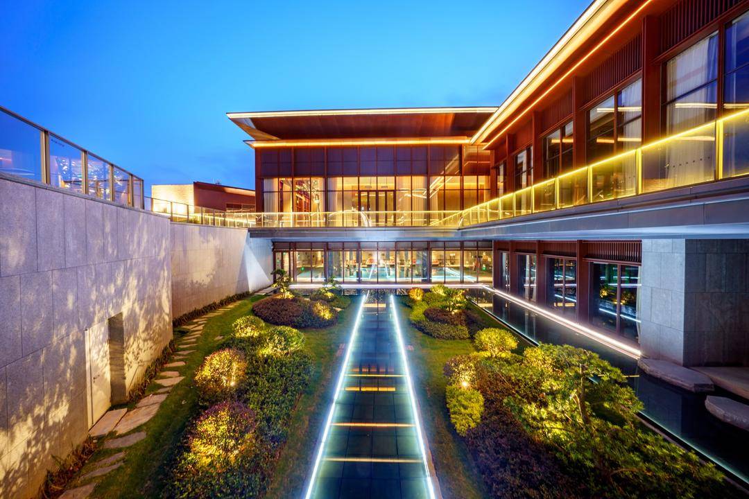 Experience the Lighting of JW Marriott Hotel in Changsha